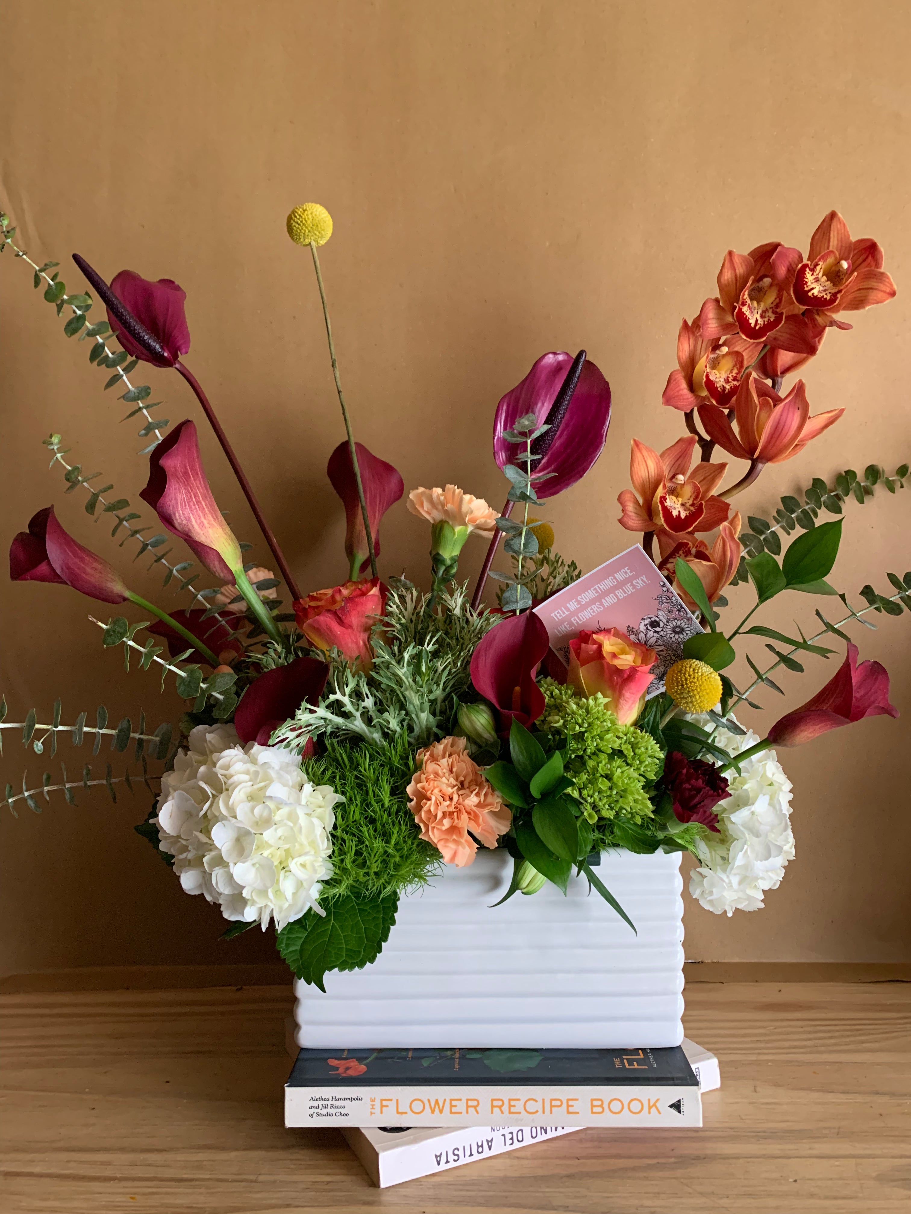 Mistery Medium Vase – El Truck de Las Flores